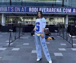 What to Wear to a SZA Concert in 2024 – Real Life Outfit Ideas for ...