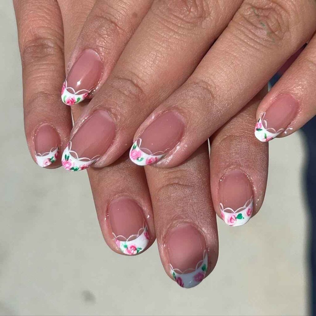 40+ White French Tip Nails with Flowers You’ll Want to Copy – FASHION ...