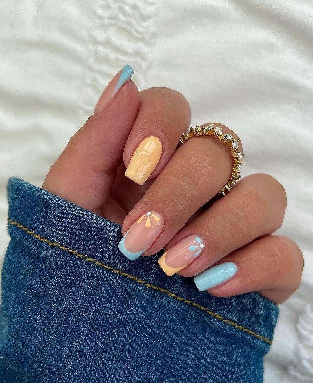 50+ Nail Designs for Short Square Nails That Make a Big Impact ...
