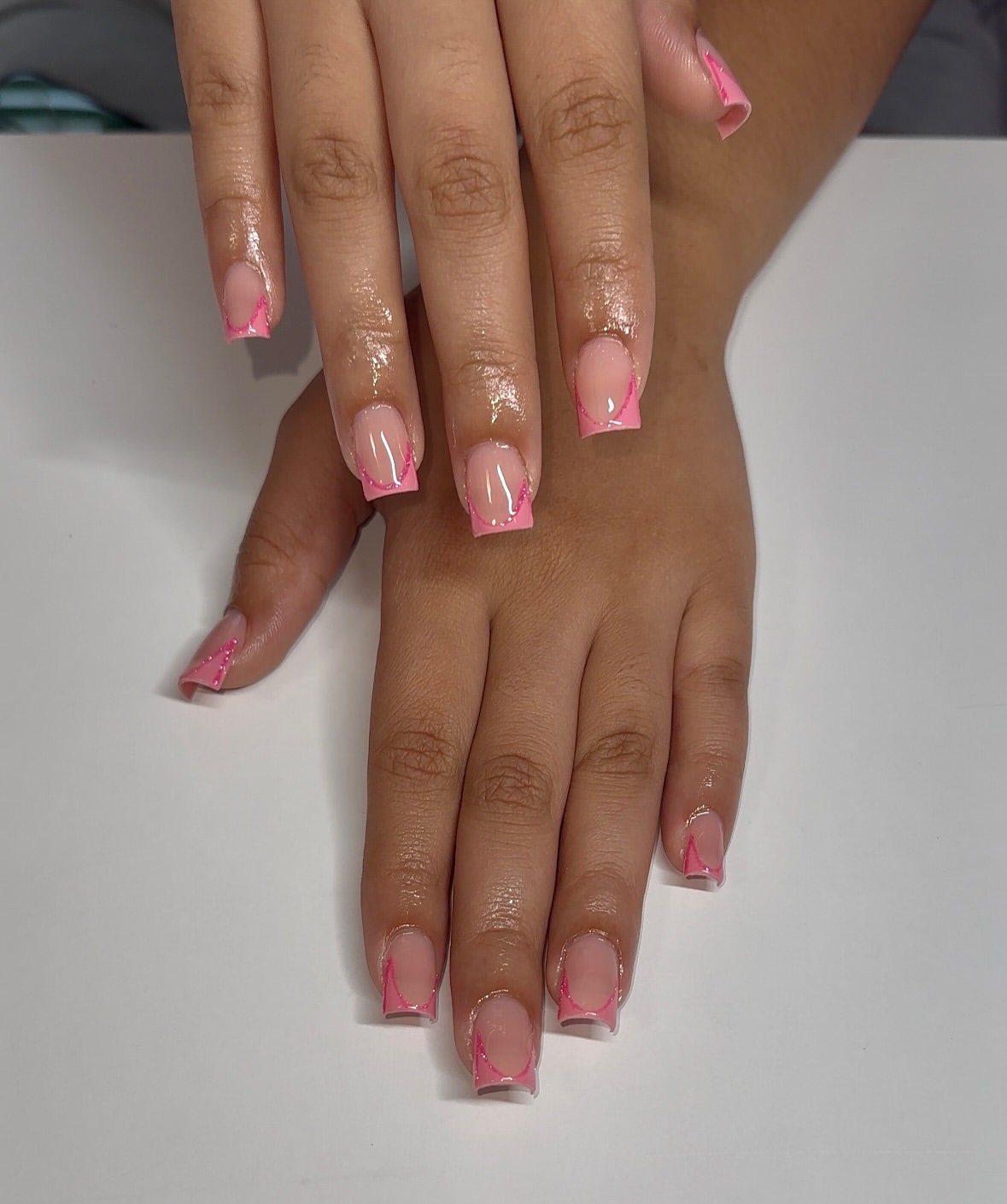 50+ French Tip Nail Designs with Glitter That Totally Slay – FASHION SO ...