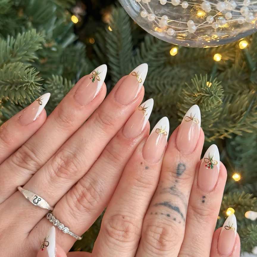 60+ White and Gold French Tip Nails That Scream Glam – FASHION SO SIMPLE
