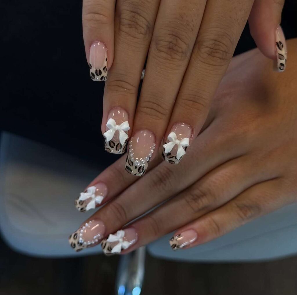 50+ French Tips with Bow Designs That Are Too Pretty to Ignore ...