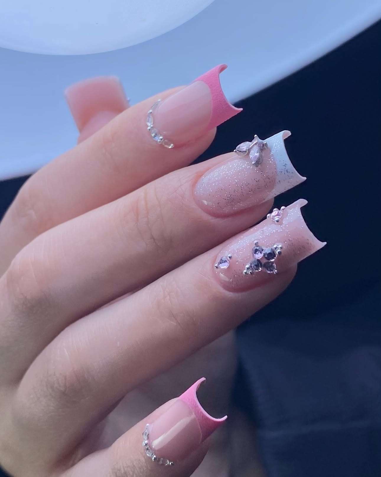 50+ White French Tip Nails with Designs to Inspire Your Next Mani ...