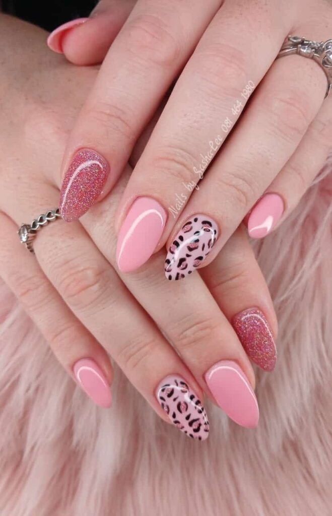 From Blush to Berry: Choosing Your Perfect Pink Fall Nails – FASHION SO ...