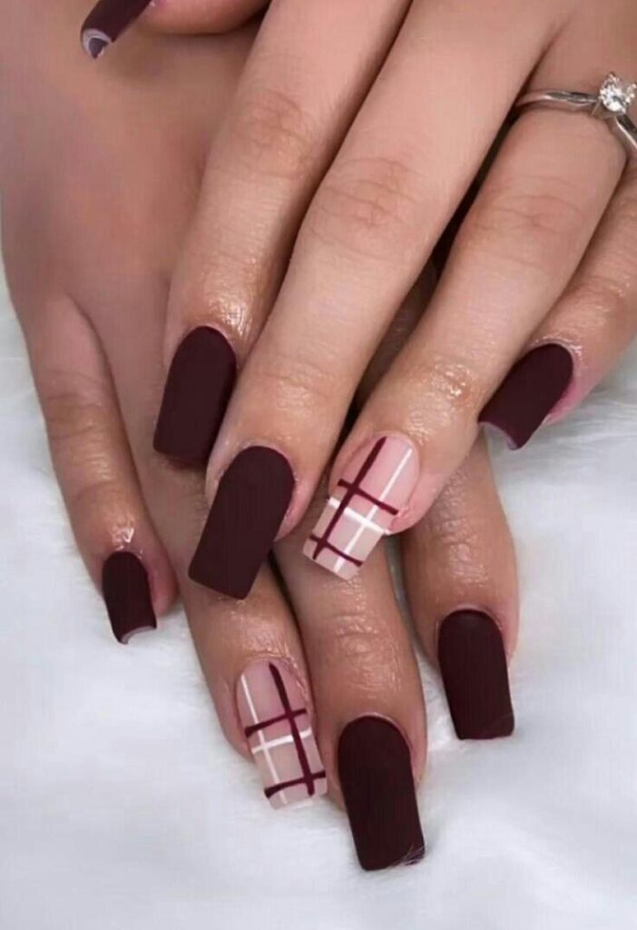 Fall Plaid Nails for 2025: Classic Patterns With a Modern Twist ...