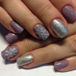 Winter Holiday Nails Packed with Cute Seasonal Ideas – FASHION SO SIMPLE