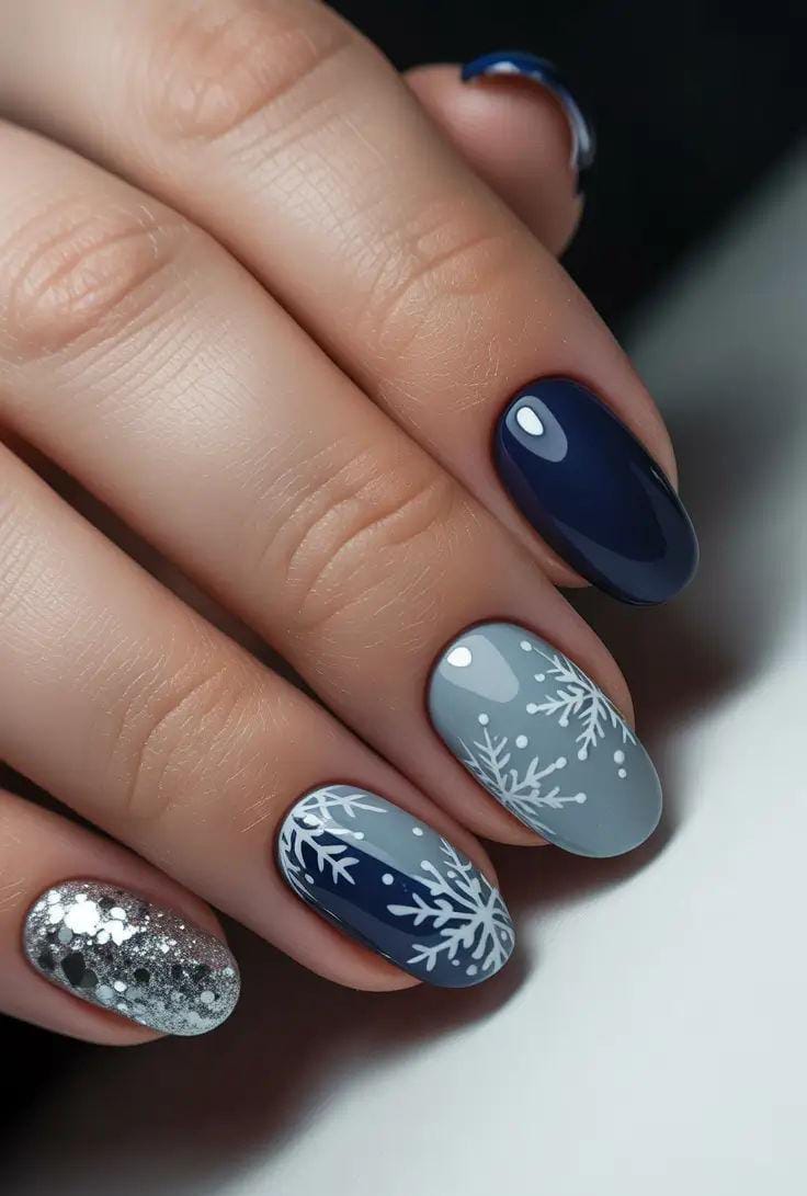 Navy Blue Winter Nails to Make a Statement in 2026 – FASHION SO SIMPLE