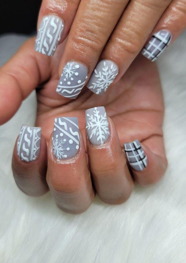 Cozy, Chic, and Cool: 50+ Gray Winter Nail Designs to Try in 2026 ...