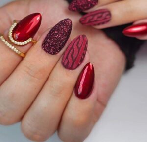 Sparkle Through 2026 Winter with These Chrome Winter Nails – FASHION SO ...
