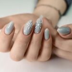 Cozy, Chic, and Cool: 50+ Gray Winter Nail Designs to Try in 2026 ...