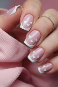 Short French Tip Valentine Nails That Prove Simple Can Be Stunning ...